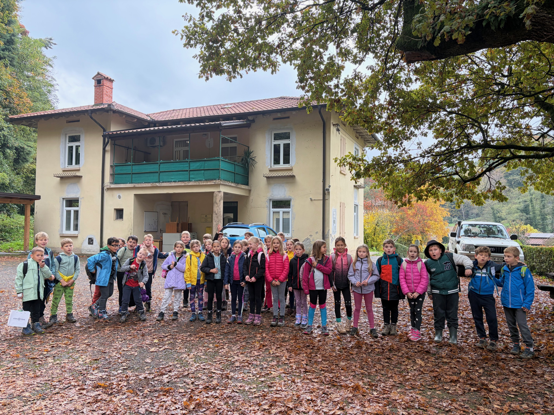 NARAVOSLOVNI DAN GOZD - OŠ Miren